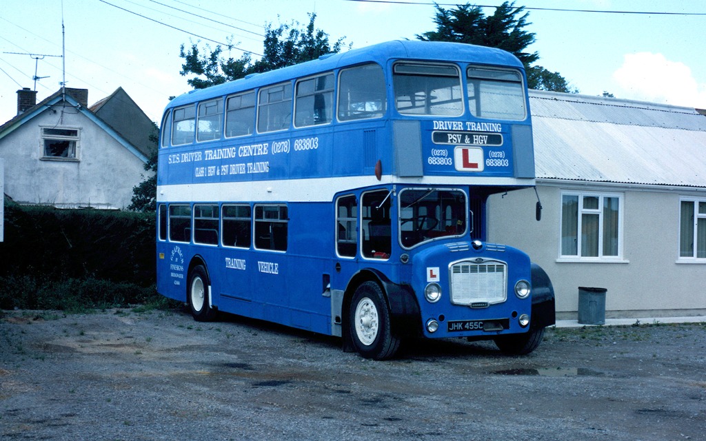 Over onze Bristol Lodekka Dubbeldekker bussen | Dubbeldekkerdiner.nl